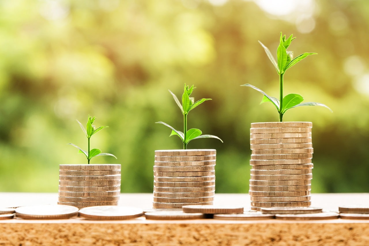 Your Money, Your Future: Essential Finance and Budgeting Tips for New ...